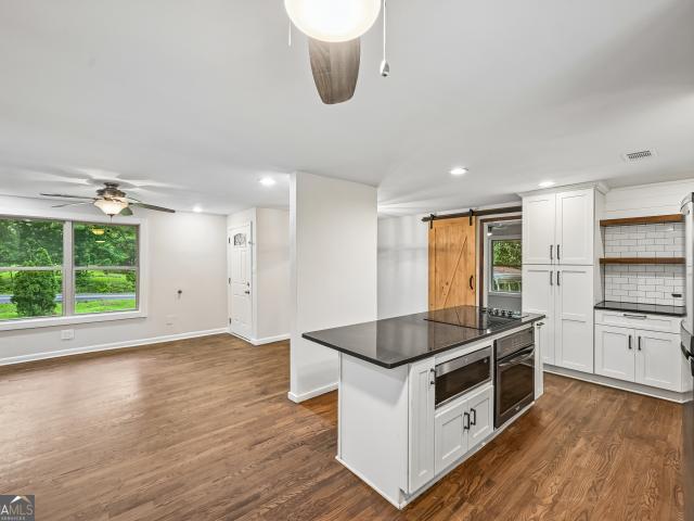 1186 Brooks Rackley Road