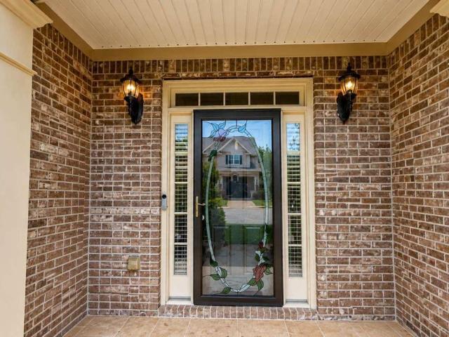 1186 DIAMOND Crossing