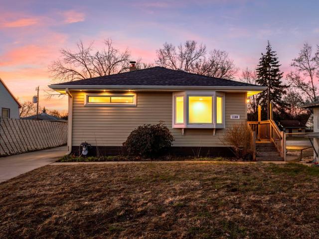 1186 Hewitt Avenue