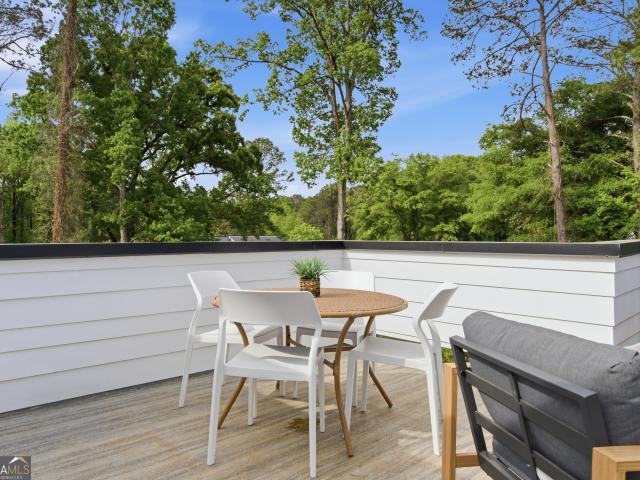 1186 Penny Lane