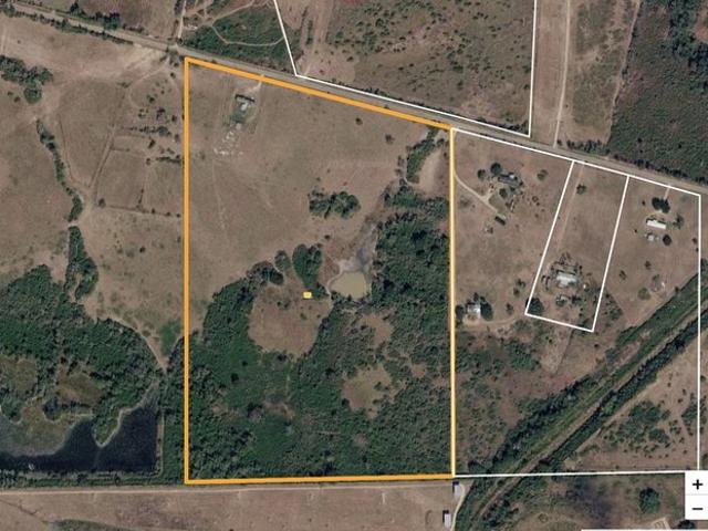 1186 Schindler Rd, Alleyton, TX 78935
