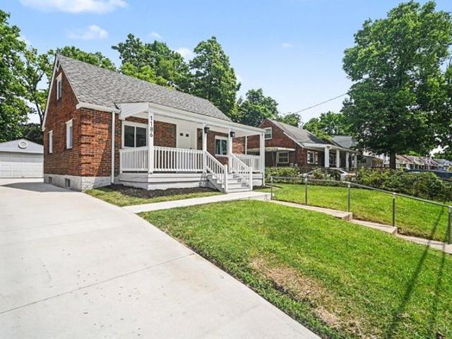 1186 Shepherd Ln, Lincoln Heights, OH 45215