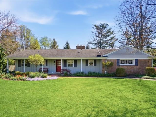 1186 Tralee Trl, Beavercreek, OH 45430