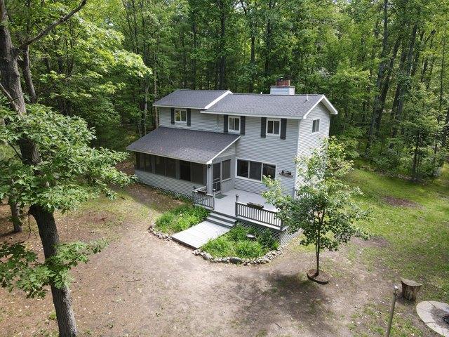 11870 Bayer Rd, Roscommon, MI 48653