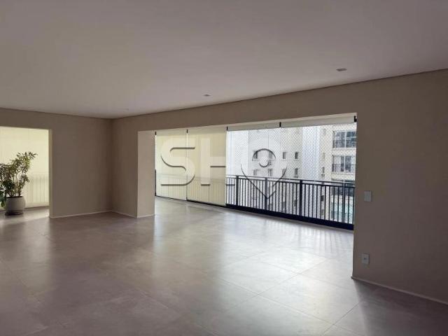 #1187168 Apartamento Locação com 226.00 m², 3 Quarto s, por R$ 40.000