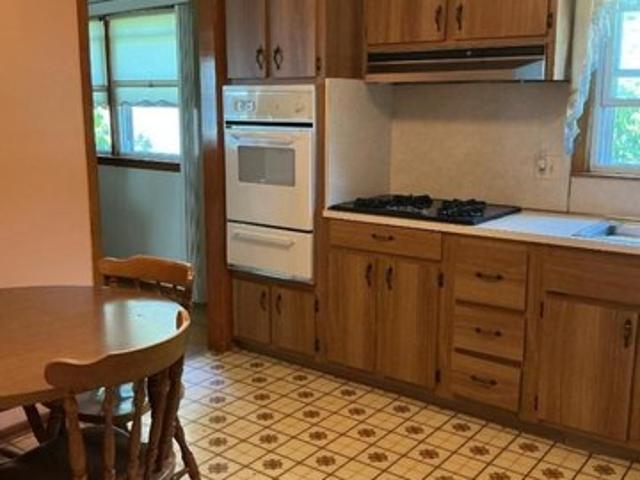 1187 Magie Ave, Union Twp, NJ 07083
