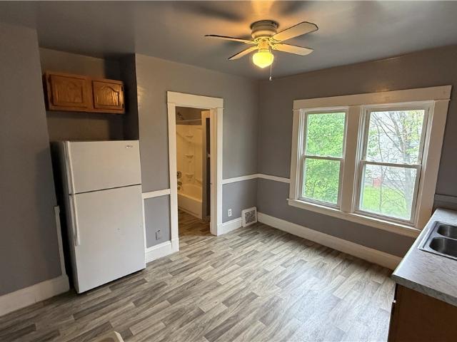 1187 Addison Road 4