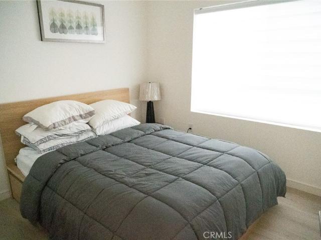 1187 Crenshaw Boulevard 102