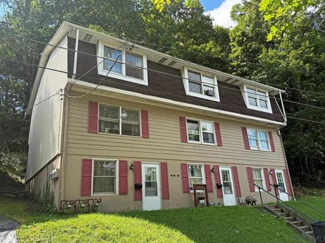 1187 1 McKinley Ave, Johnstown, PA 15905