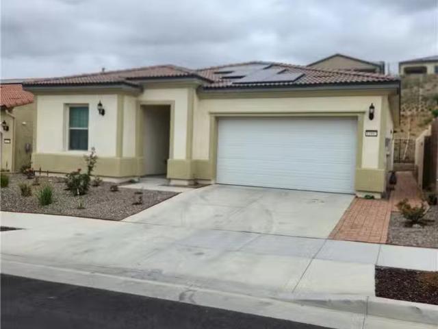 11882 WANDERING WAY, CORONA, CA 92883 Single Family Residence.