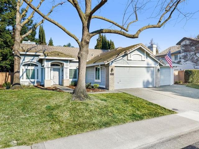 11887 Silver Cliff Way, Gold River, CA 95670