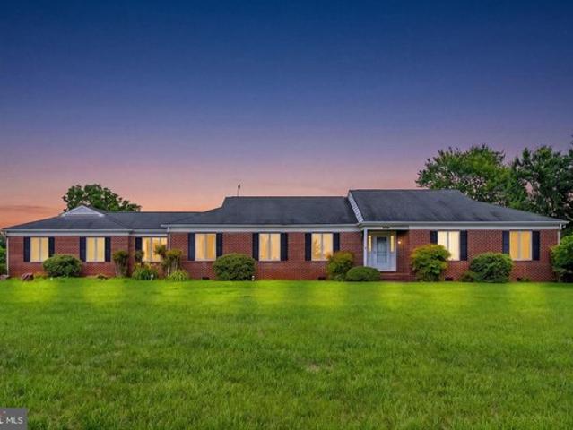 11889 Cemetery Rd, Remington, VA 22734