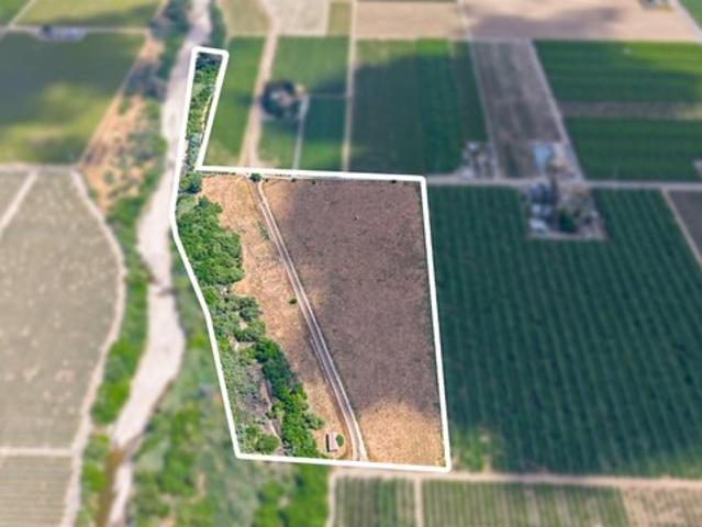 1188 / Ave, Kingsburg, CA 93631