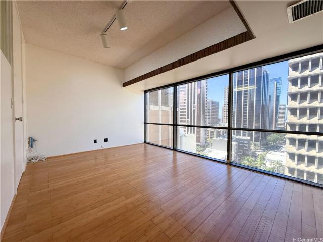 1188 Bishop St, Unit 1301, Honolulu, HI 96813 | MLS #202606