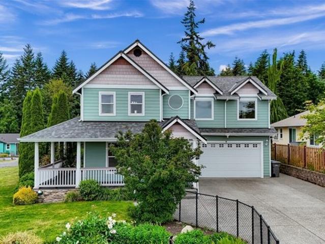 1188 Central Dr, Camano Island, WA 98282