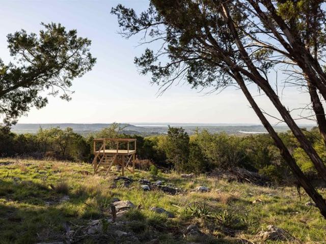 1188 Crown Ln, Burnet, TX 78611