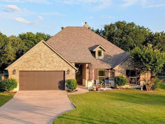 1188 Riverwood Trl, Cleburne, TX 76033