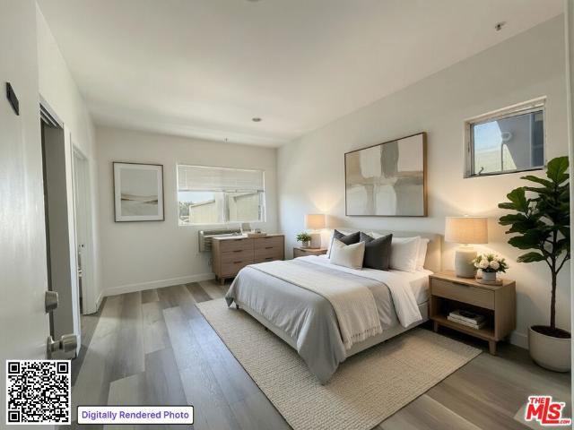 1188 W 36th Place 5
