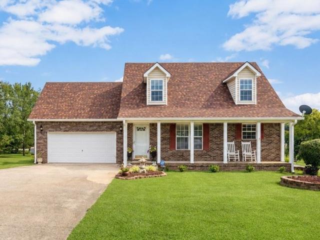1188 Willow Ter, Clarksville, TN 37043
