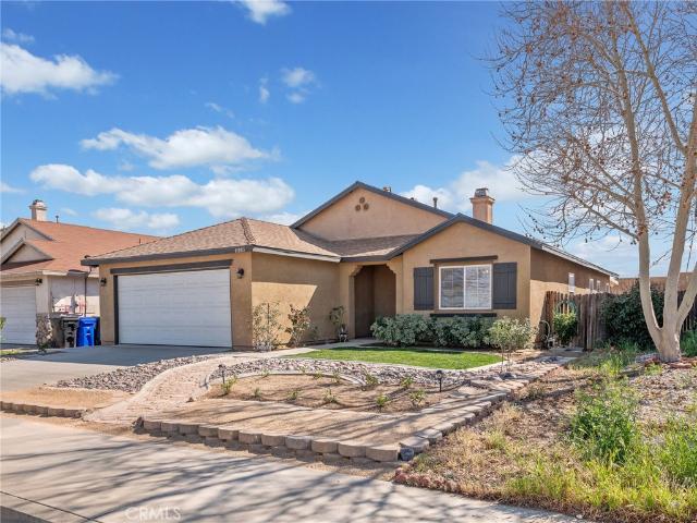 11893 Pepperwood St, Victorville, CA 92392 | MLS #HD26044