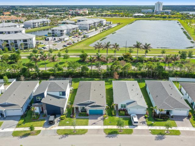 11893 SW Lyra Dr. Port St. Lucie, FL 34987 | MLS #B26018