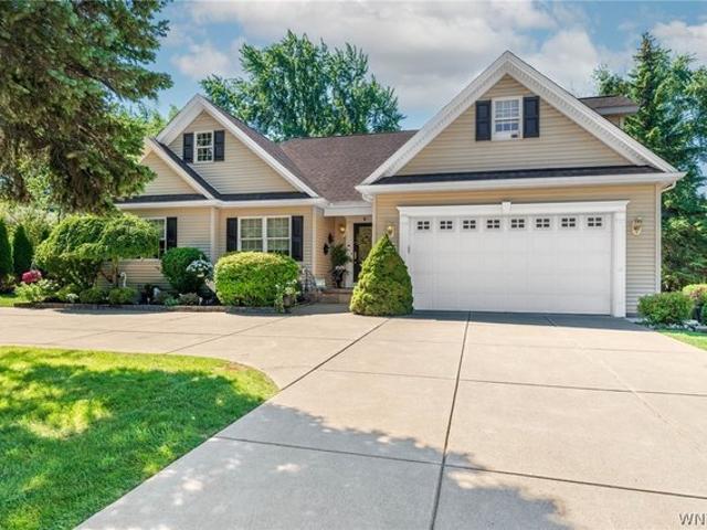 1189 Maple Rd, Williamsville, NY 14221
