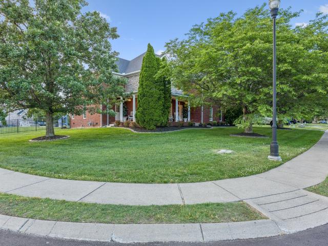 1189 McCoury Ln