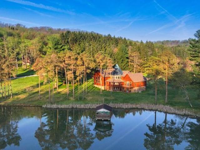 1189 Leasure Run Rd, Rochester Mills, PA 15771