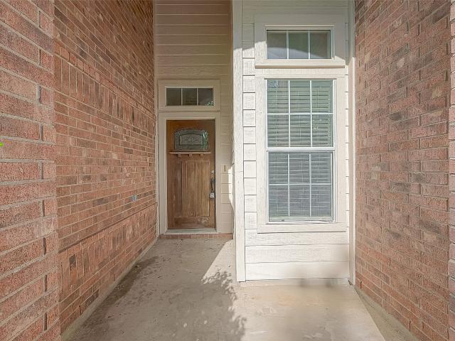 1189 Lovett Street