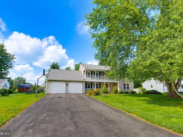 1189 Suffolk Drive