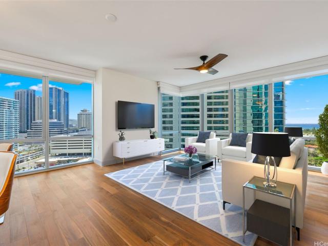 1189 Waimanu St, Unit 1605, Honolulu, HI 96814 | MLS #202608 | Compass