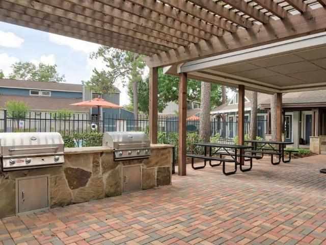 11800 Grant Road 1106