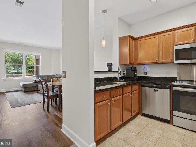 11800 Sunset Hills Road # 126