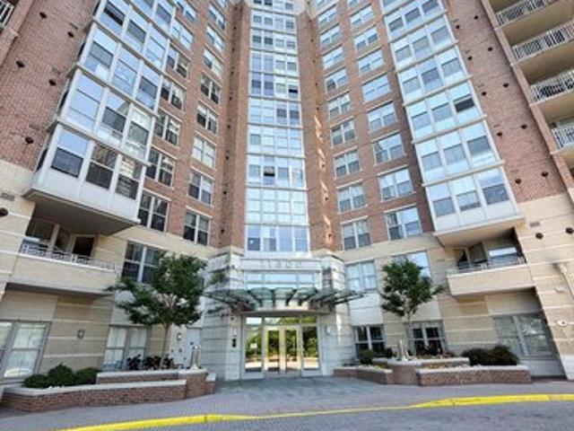 11800 Sunset Hills Rd Unit 422, Reston, VA 20190