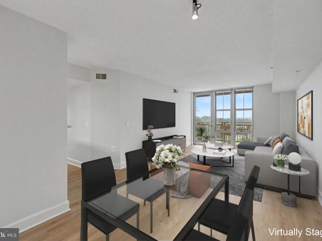 11800 Sunset Hills Rd Unit 705, Reston, VA 20190