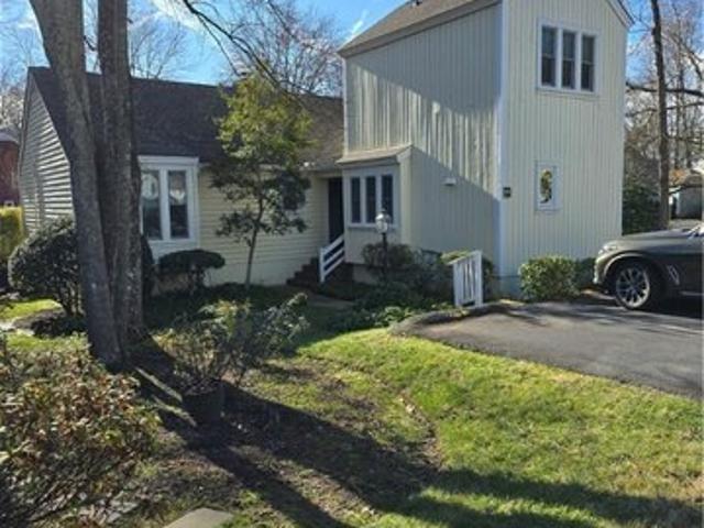 11801 Goodwick Sq, Henrico, VA 23238