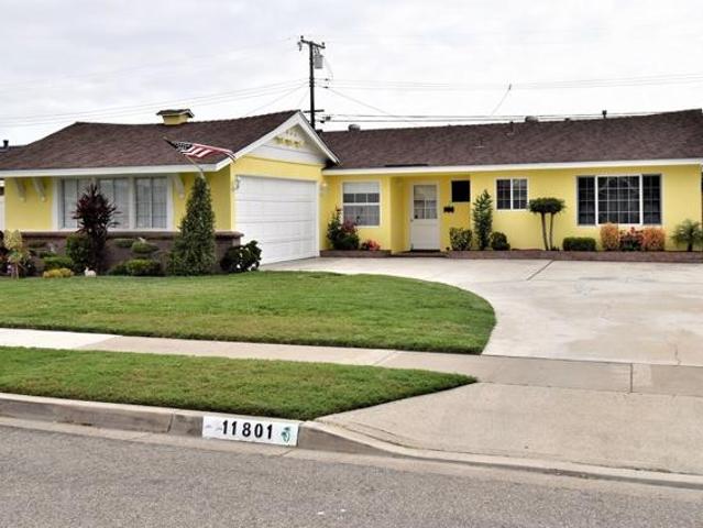 11801 St Mark St, Garden Grove, CA 92845