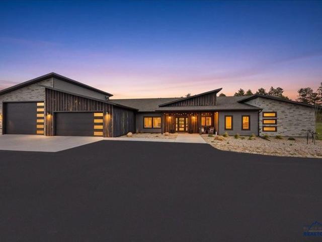 11805 Valley View Cir, Spearfish, SD 57783