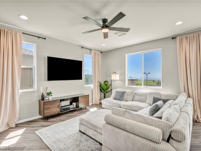 11805 Barona Mesa Avenue