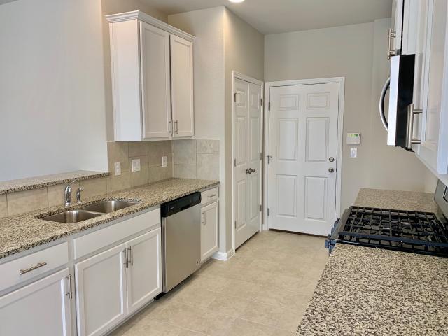 11806 Bracco Dr. Austin, TX 78748 | MLS #7495