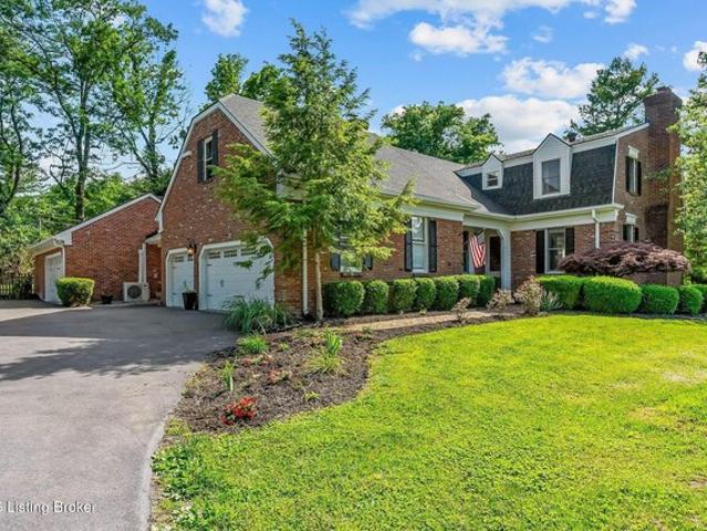 11806 E Arbor Dr, Anchorage, KY 40223