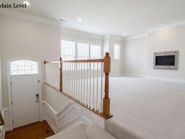 11808 Mango Lane