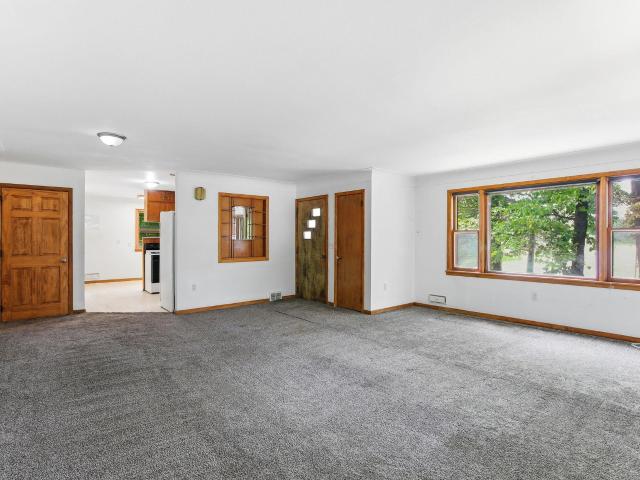 1180 Main Street S
