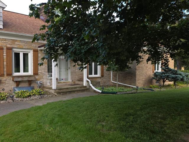 1180 N River Road