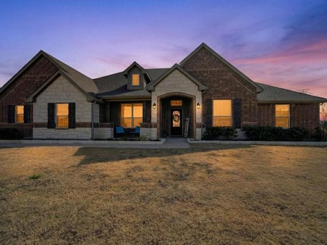 1180 Colina Pkwy, Farmersville, TX 75442