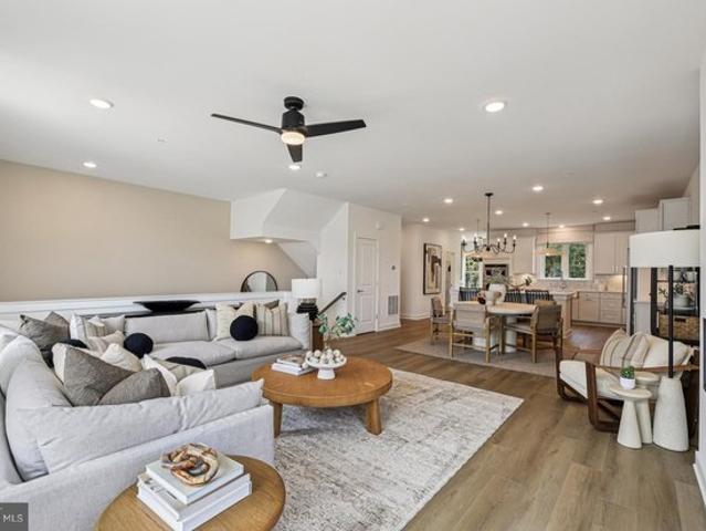 1180 Crested Wood Dr, Laurel, MD 20724