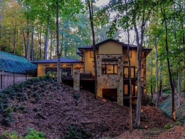 1180 E Beechwood Dr NW, Atlanta, GA 30327 | MLS #7754