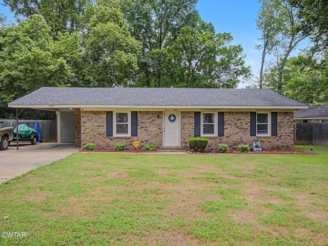 1180 Pine St, Covington, TN 38019