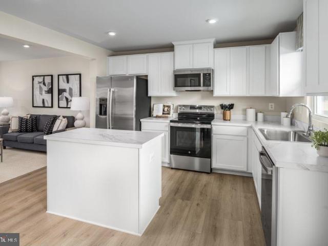 1180 W Walnut Road # 9