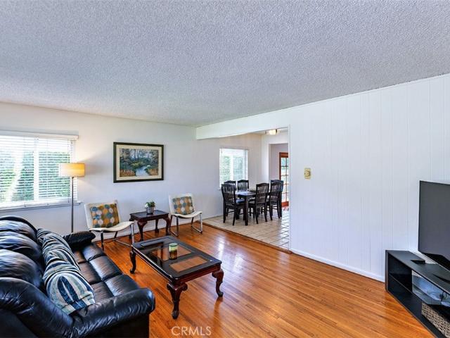 11810 Steen